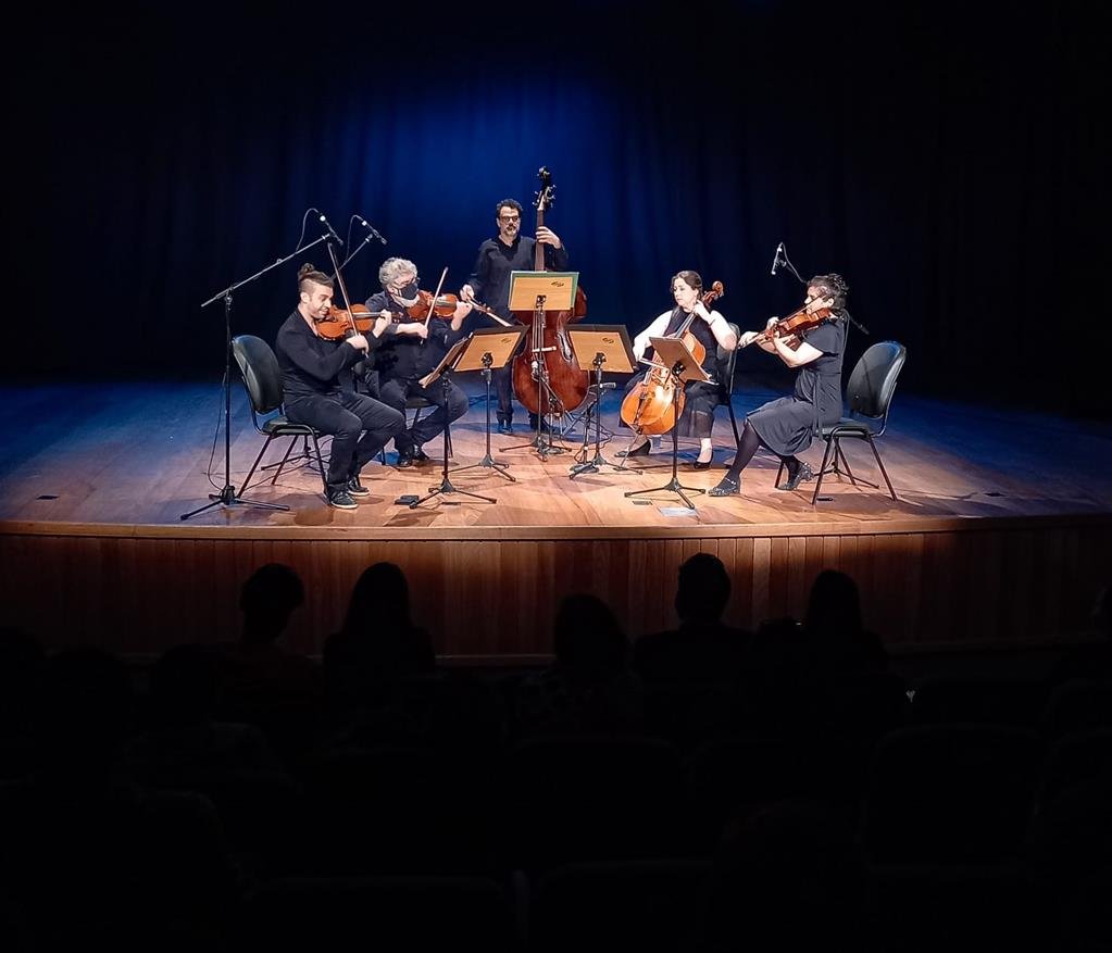 Quinteto de Cordas realiza concerto dia 25 em Barueri - Correio Paulista