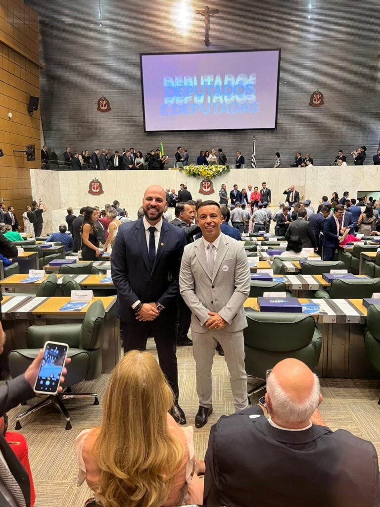Em cerimônia na Alesp, Gerson Pessoa toma posse como deputado estadual - Correio Paulista