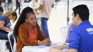 Barueri realiza 3º Feirão de Empregos com mais de 1.800 vagas e ...